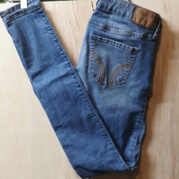 Hollister Super Skinny Jeans